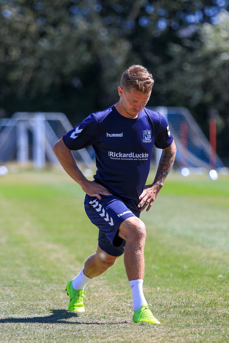 Grapevine Magazine - Southend United is delighted to announce that ...